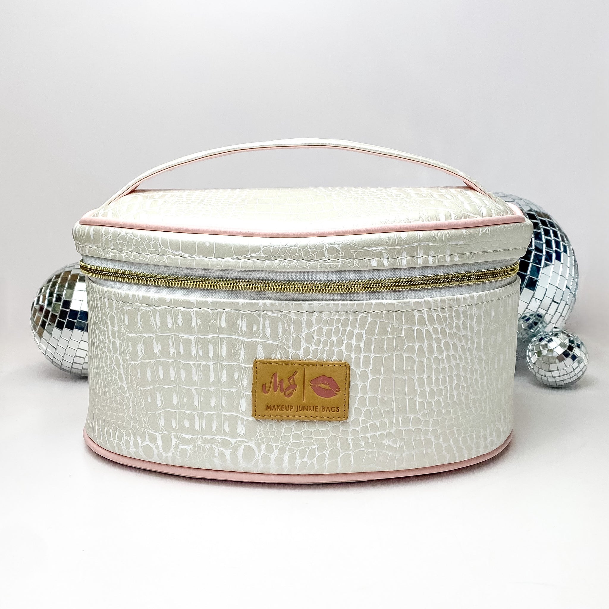 Makeup Junkie | Medium Shade of Pearl Train Case in Pearl White Croc P